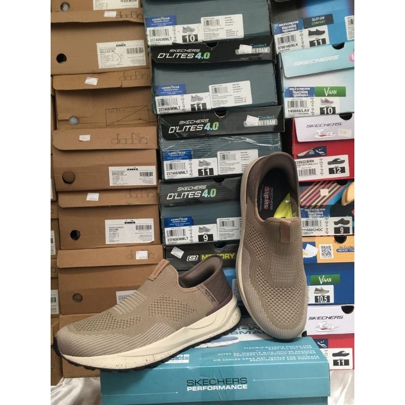 Jual SKECHERS 210636 | Shopee Indonesia