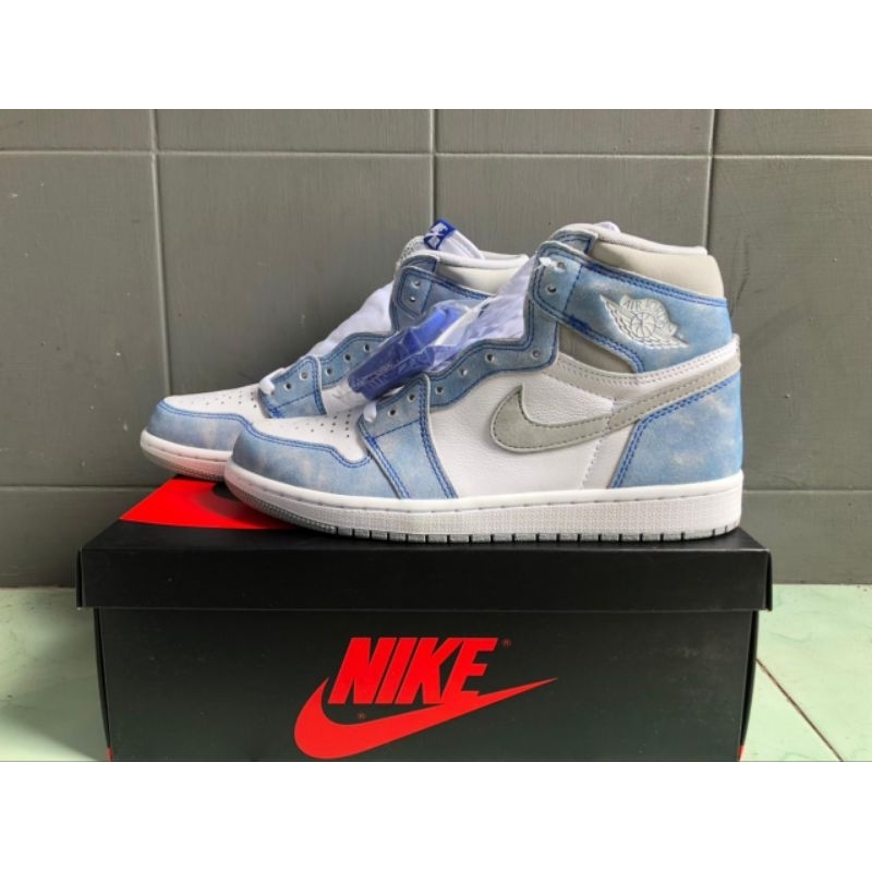 Jual Sepatu Jordan 1 High Hyper Royal Men Second | Shopee Indonesia