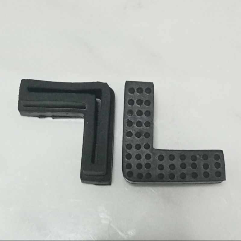 Jual Karet siku meja 4×4/Karet Siku/Karet Rak Siku/Harga Per Pcs ...