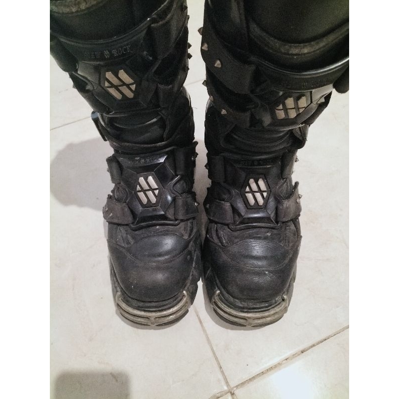 Jual SEPATU BOOTS NEWROCK NEW ROCK BIKER ORIGINAL MADE IN SPAIN ...