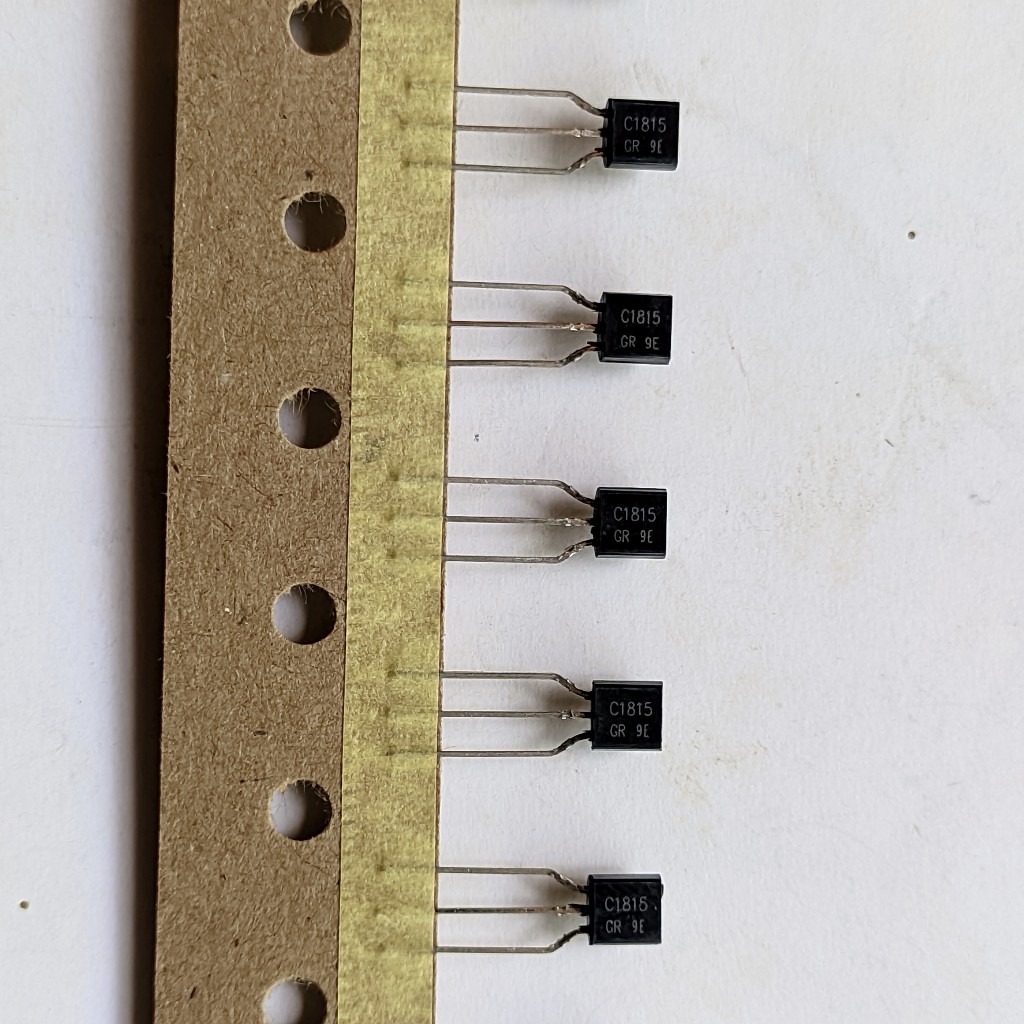 Jual 5 pcs transistor C1815 Original | Shopee Indonesia