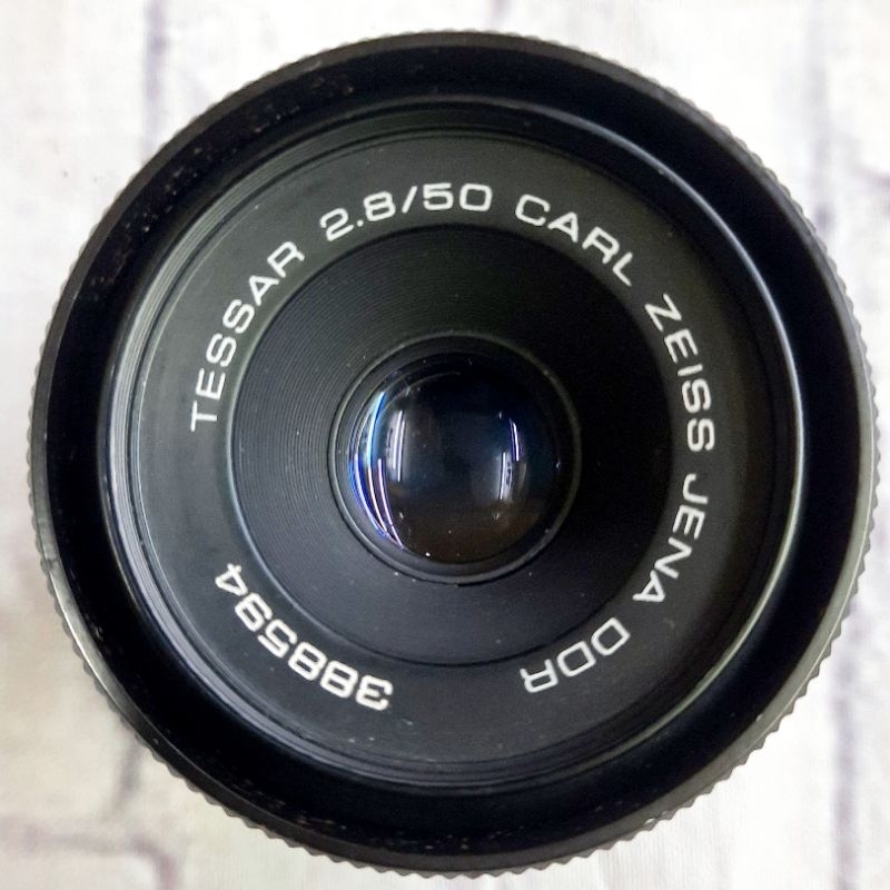 Jual Lensa Carl Zeiss Jena Tessar DDR 50mm f2.8 For m42 | Shopee Indonesia