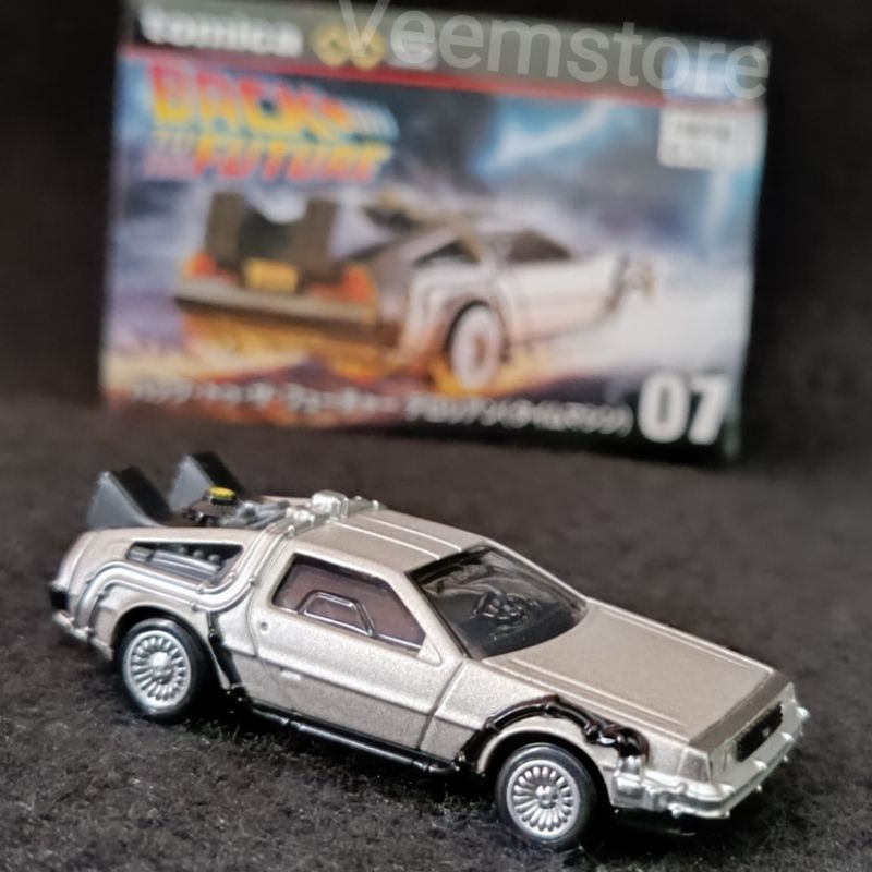 Jual Die Cast 1:64 Toyota Sprinter Trueno AE86 Delorean Time Machine ...