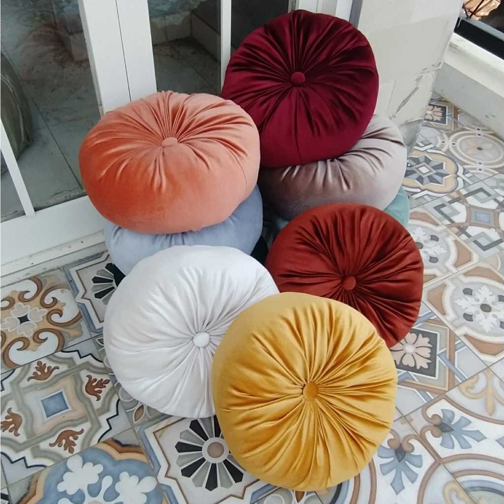 Jual Bantal sofa round pillow bulat kancing BUNGKUS Bantal Bulat Labu ...