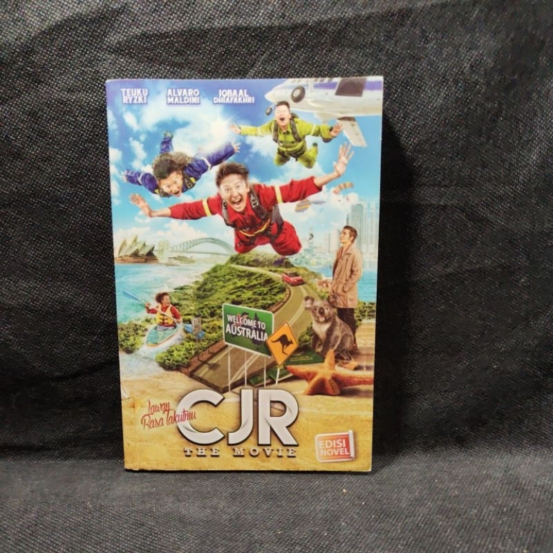 Jual Buku Lawan Rasa Takutmu CJR, M Books, Teuku Ryzki, Alvaro Maldini, Iqbal Dhiafakhri ...