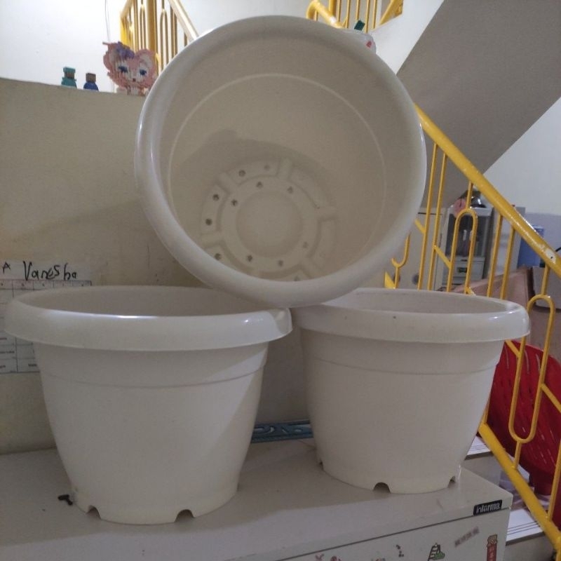 Jual pot bulat 35putih | Shopee Indonesia