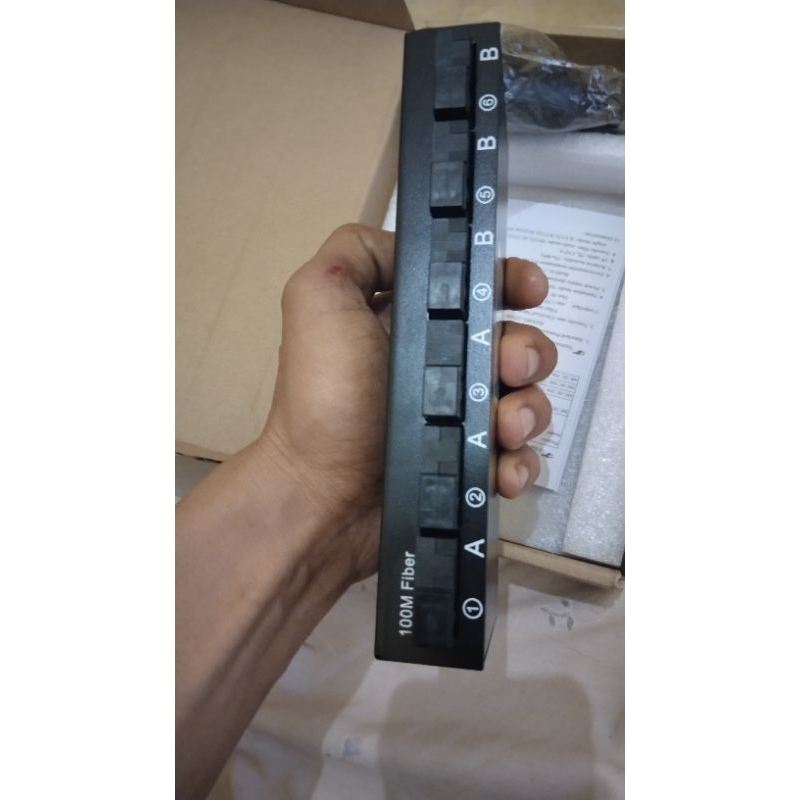 Jual Ethernet fiber switch 10/100base-tx to 100base-fx kondisi baru ...