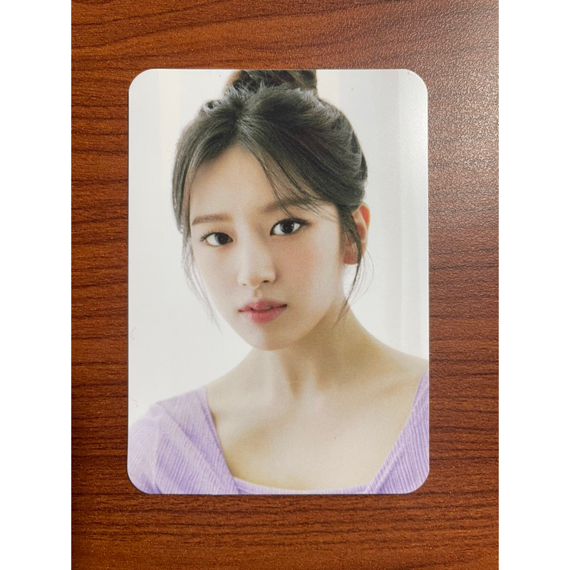 Jual OFFICIAL PHOTOCARD YUJIN IVE IZONE | Shopee Indonesia