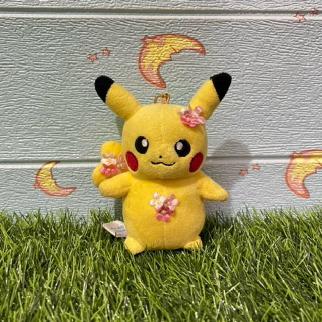 Jual Boneka Plush Keychain Pokemon Pikachu Floral Let’s go! Original ...