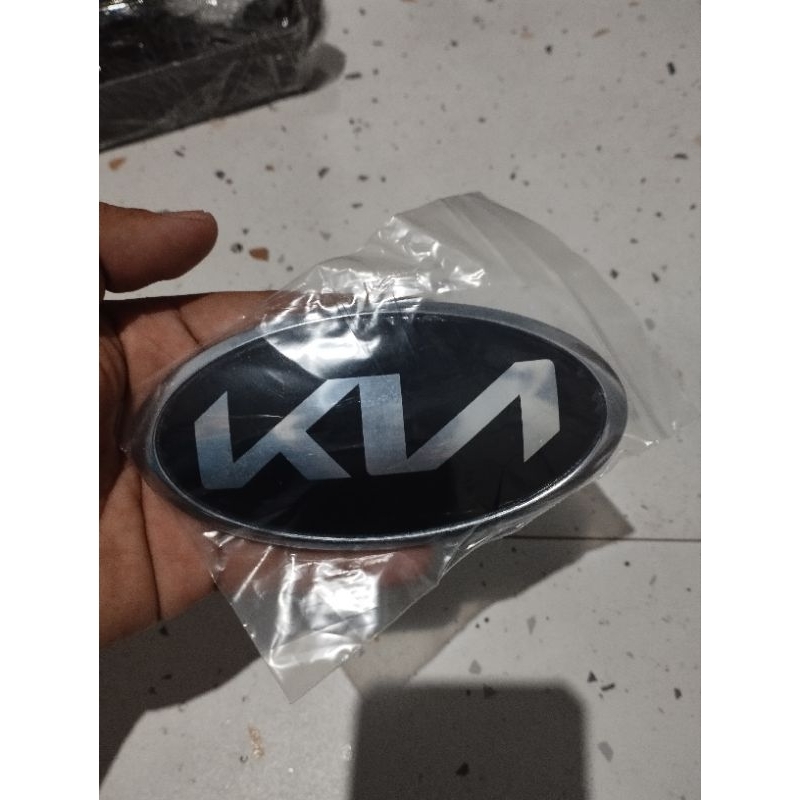 Jual EMBLEM KIA ALL NEW RIO | Shopee Indonesia
