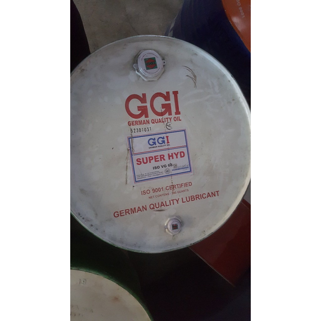 Jual Oli hydrolis Hydraulic hidrolis hidrolik oil GGI Solube sae 10 vg 68 DRUM oli hydro ...