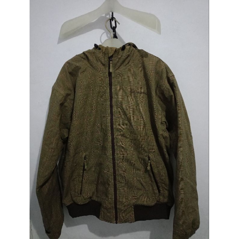 Jual jacket jaket Columbia bahan tebal. | Shopee Indonesia