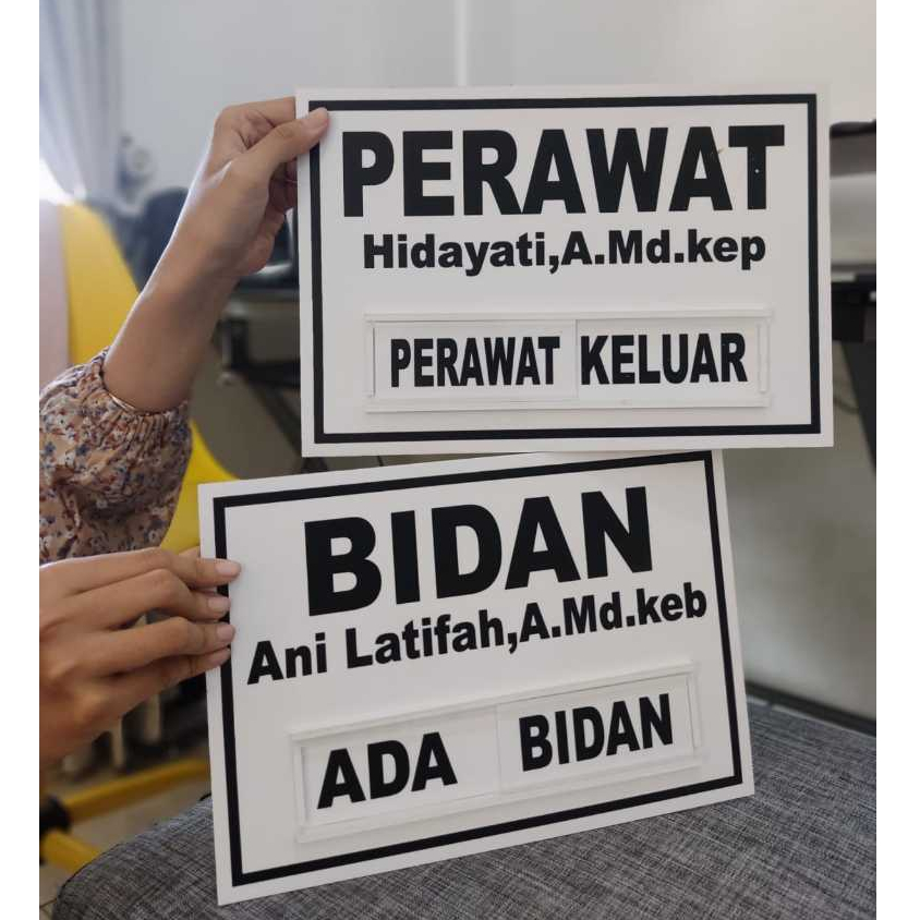 Jual Sign Board Acrylic Sign LAbel Papan Nama Bidan / Dokter Acrylic ...