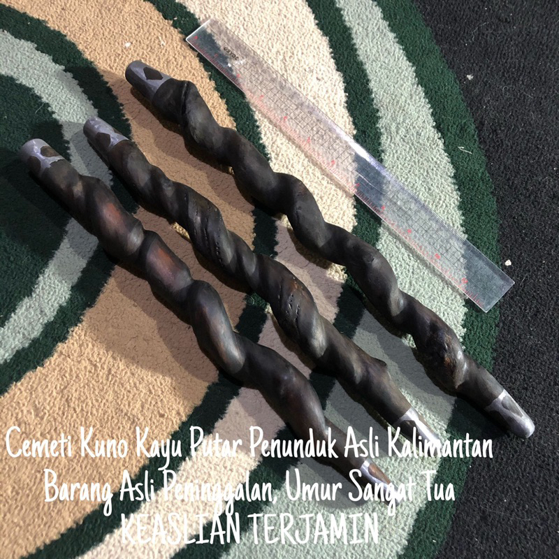 Jual Cemeti Kuno Kayu Putar Penunduk Asli Peninggalan dari Kalimantan ...
