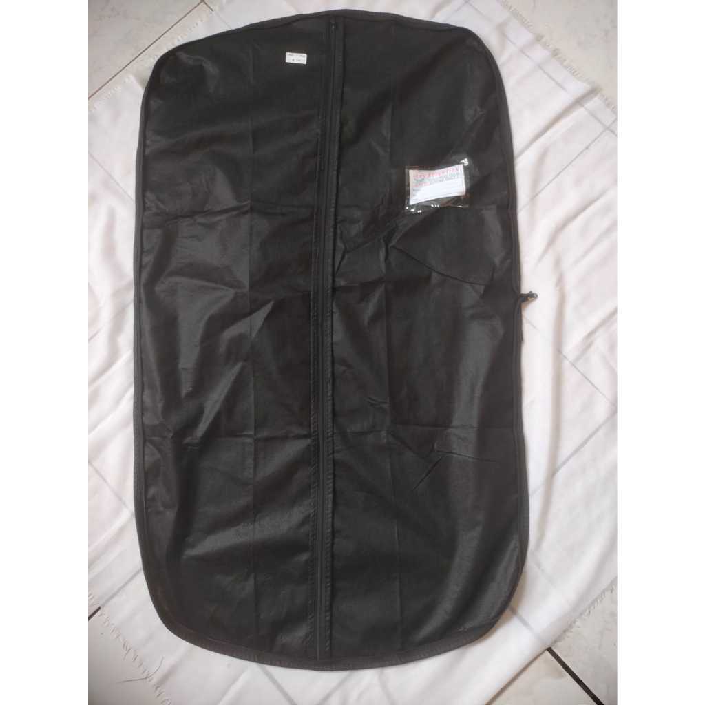 Jual Cover Jas Cover baju Cover Seragam Pelindung Jas baju dan Seragam ...