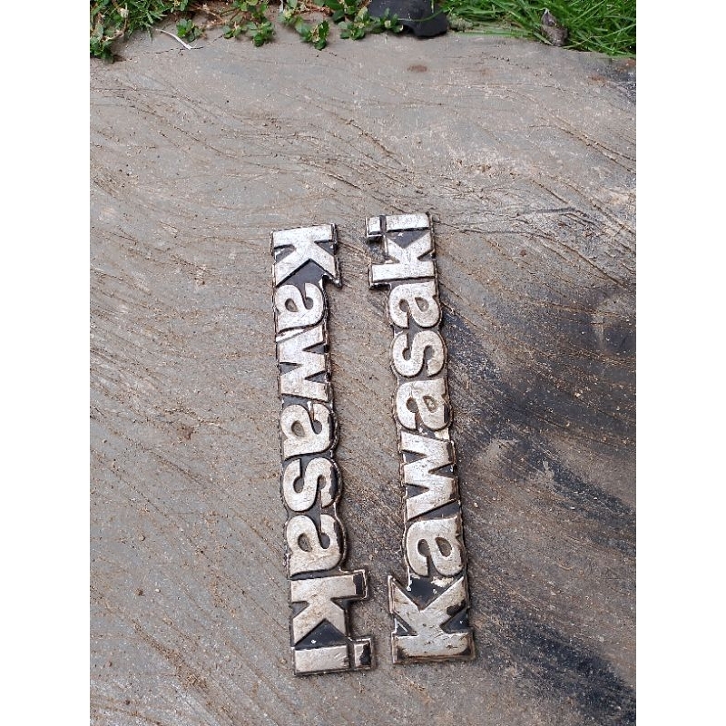 Jual Emblem Kawasaki ZX 130 original | Shopee Indonesia