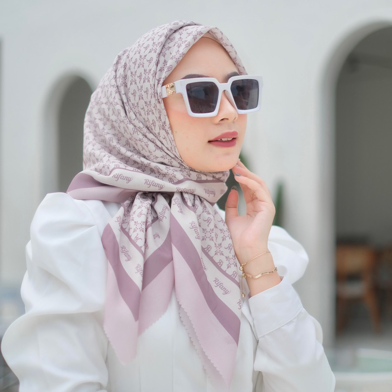 Jual Monogram Scarf Hijab Motif Voal Printing Lasercut | Shopee Indonesia