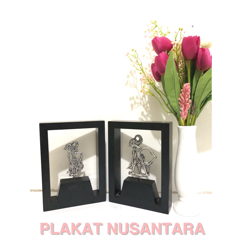 Jual plakat wayang kayu | plakat wayang | plakat frame kayu | Shopee ...