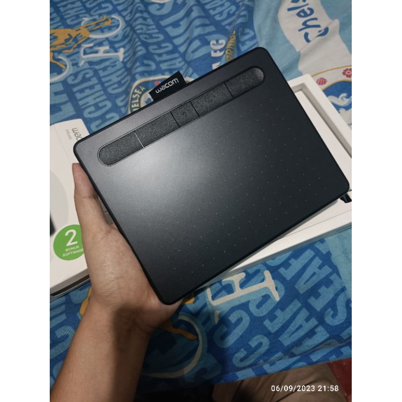 Jual Wacom intuos CTL4100 CTL 4100 black pentab drawing tablet bukan CTL490 draw comic cth490 ...