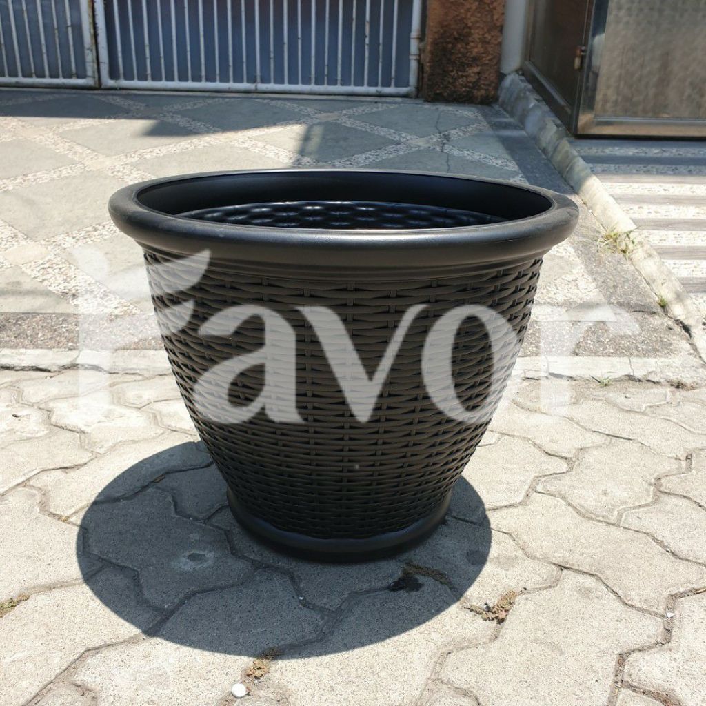 Jual Pot Plastik Besar Jumbo Rotan 50 Tabulampot Tanaman Buah Bunga ...