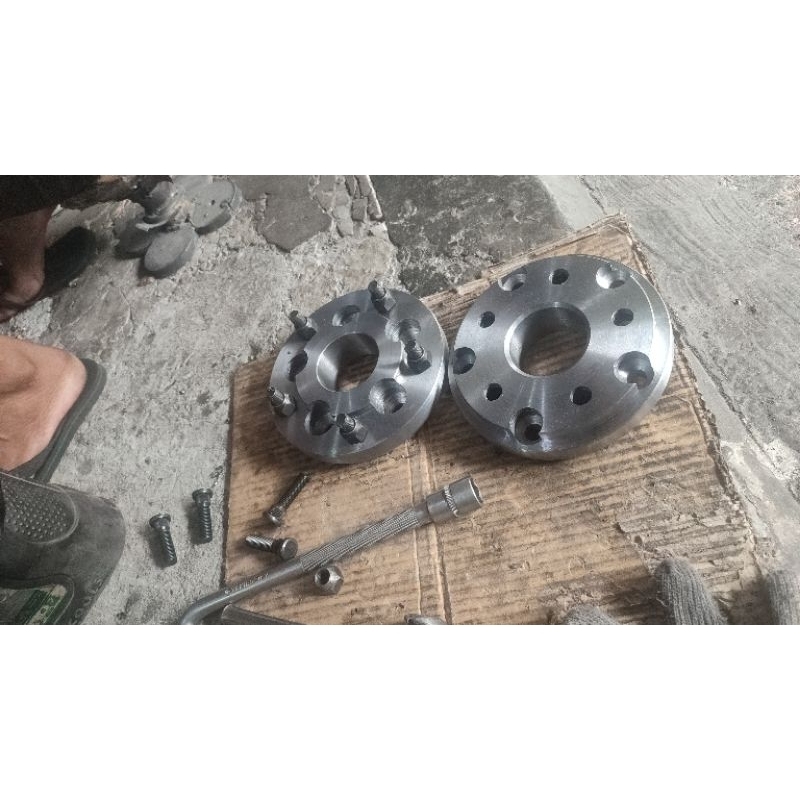 Jual adaptor velg 2 biji tebal 3 cm l300 ke taft/jimmy | Shopee Indonesia