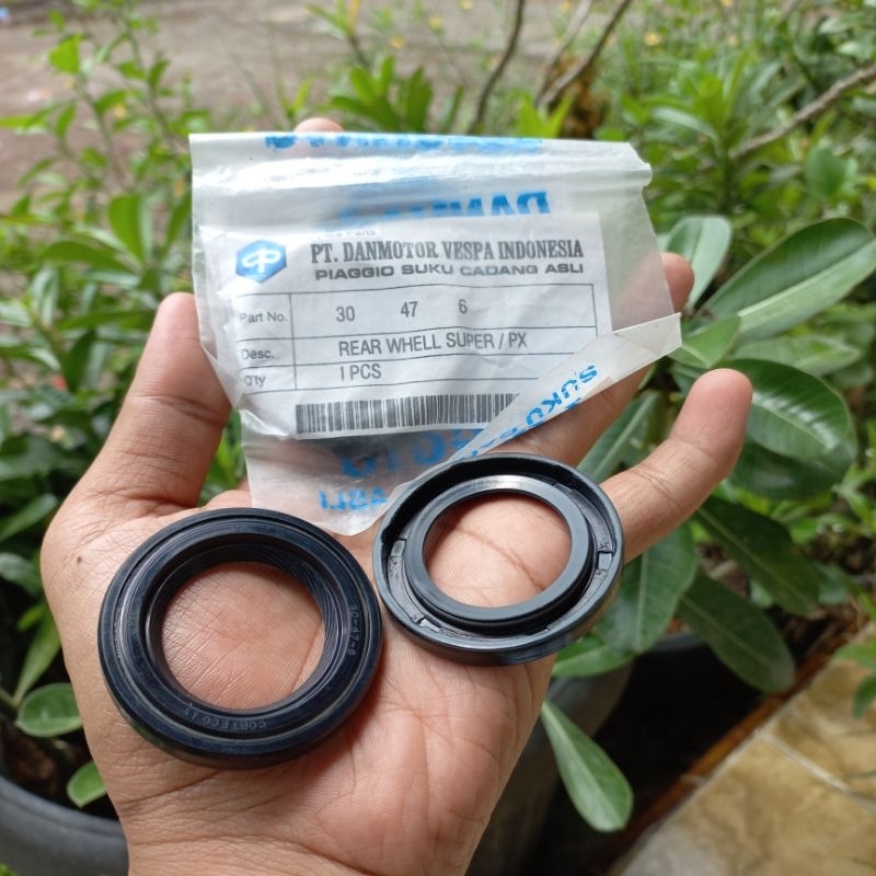 Jual SEAL RODA BELAKANG VESPA SUPER EXCLUSIVE 2 EXCEL 30-47-6 NOS DANMOTOR/SEAL RODA BELAKANG ...
