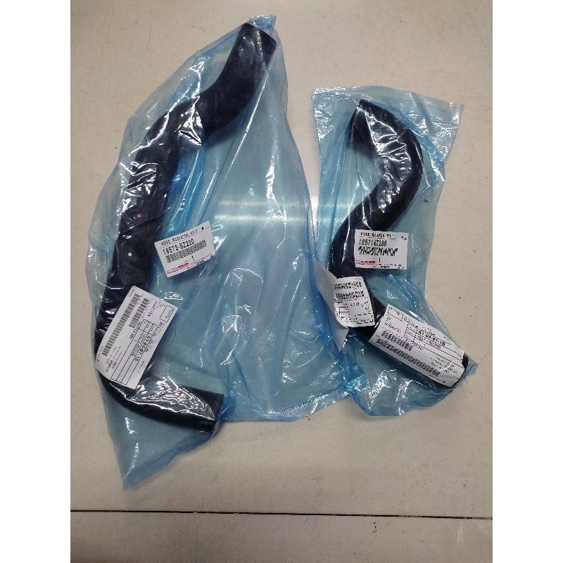 Jual selang radiator atas dan bawah grand New avanza original | Shopee ...