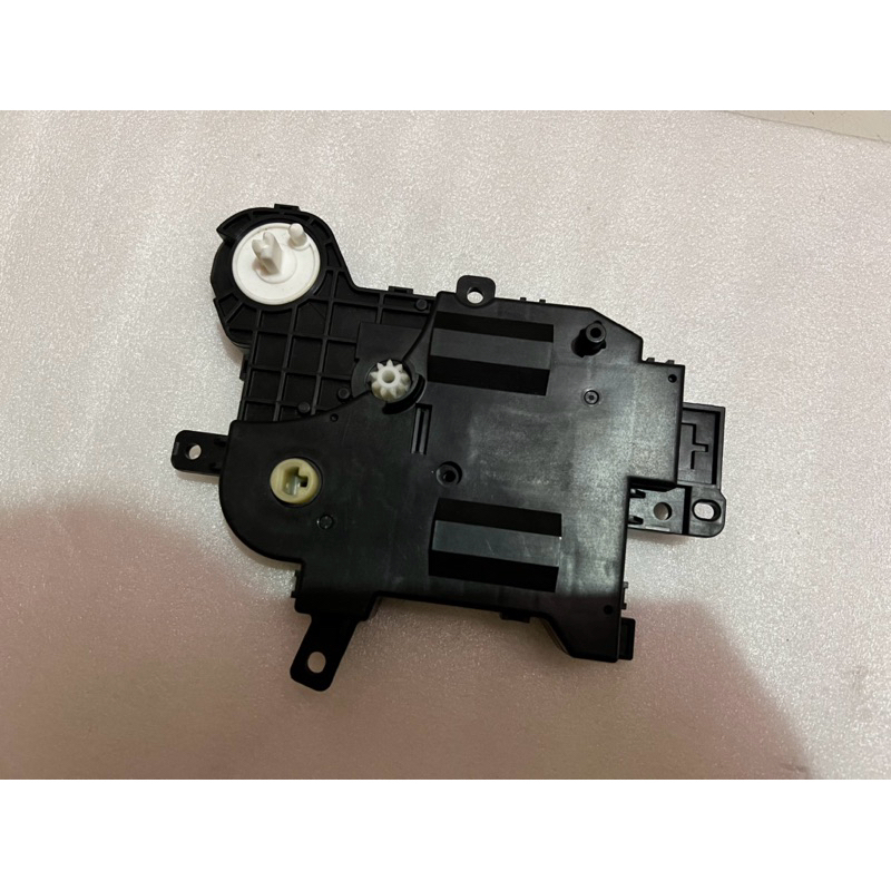 Jual Motor servo ac innova reborn fortuner vrz srz hilux revo original ...