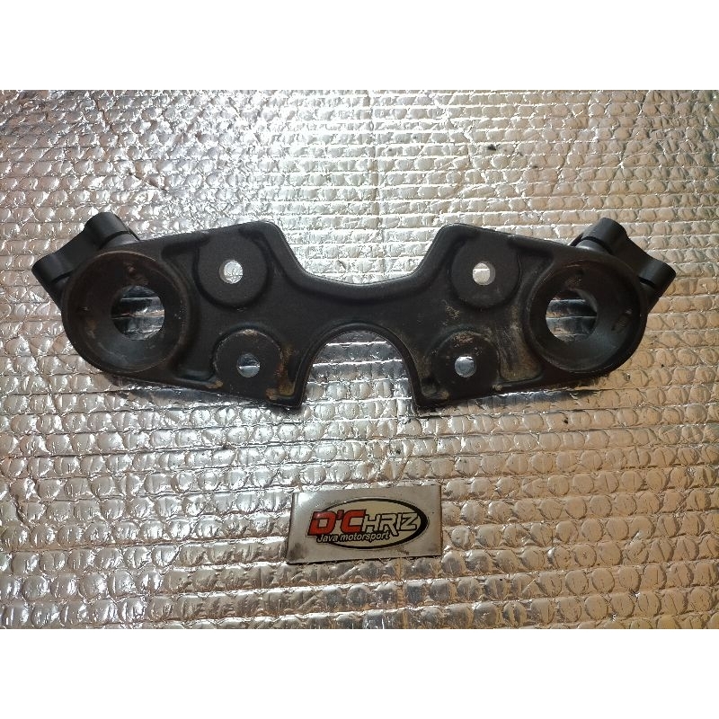 Jual segitiga triple clamp atas suzuki GSX R 1300 gsxr1300 hayabusa ...