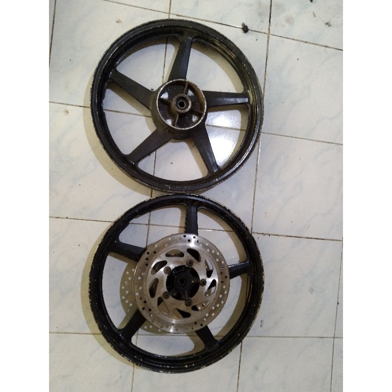 Jual Velg Vixion old set piringan original | Shopee Indonesia