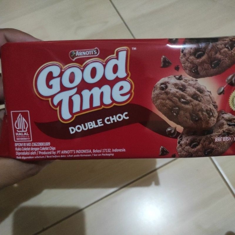 Jual GOODTIME BISKUIT 72 gr CLASSIC RAINBOW CHOCODIPP | Shopee Indonesia