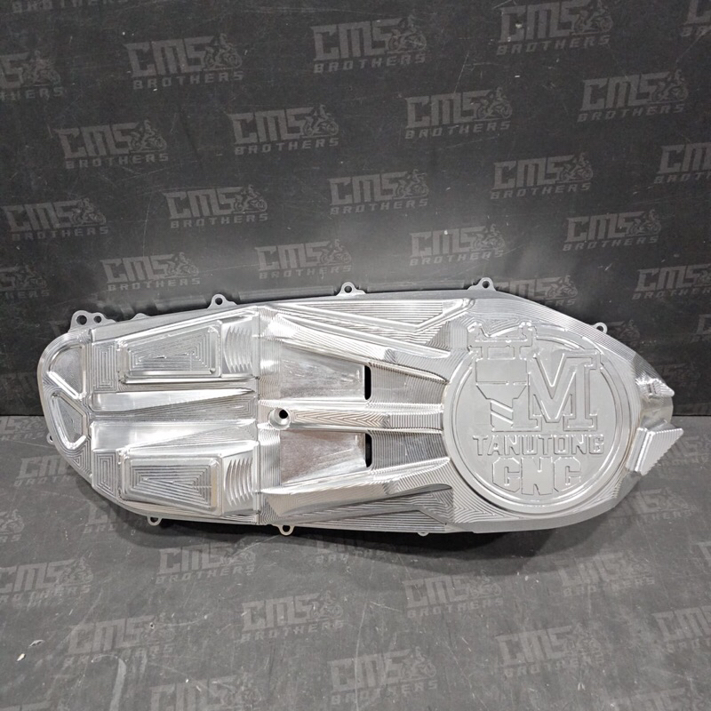 Jual Cover CVT Full CNC Yamaha Xmax Old NEW by Tanutong CNC V2 New ...