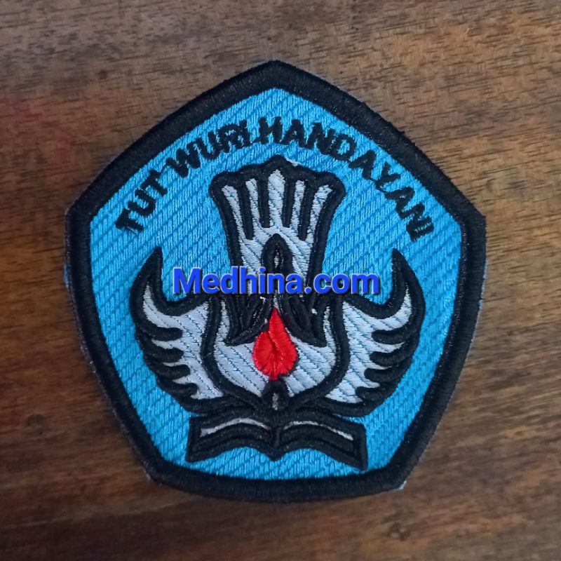 Tut Wuri Logo Logo Tut Wuri Handayani Bordir Belt Material Benang