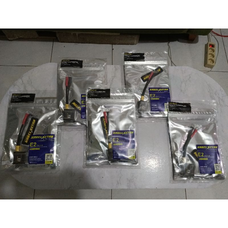 Jual Kabel setan by indra santoso daily common | Shopee Indonesia