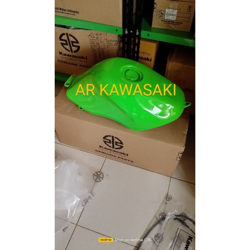 Jual tangki Kawasaki ninja Rr old new hijau muda original Kawasaki ...
