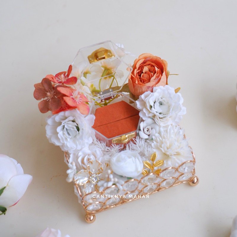 Jual Kotak Cincin Kristal Akrilik Ringbox Pernikahan | Shopee Indonesia