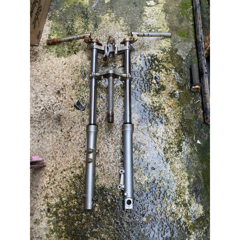 Jual shock depan,tangki,step depan ninja ss | Shopee Indonesia