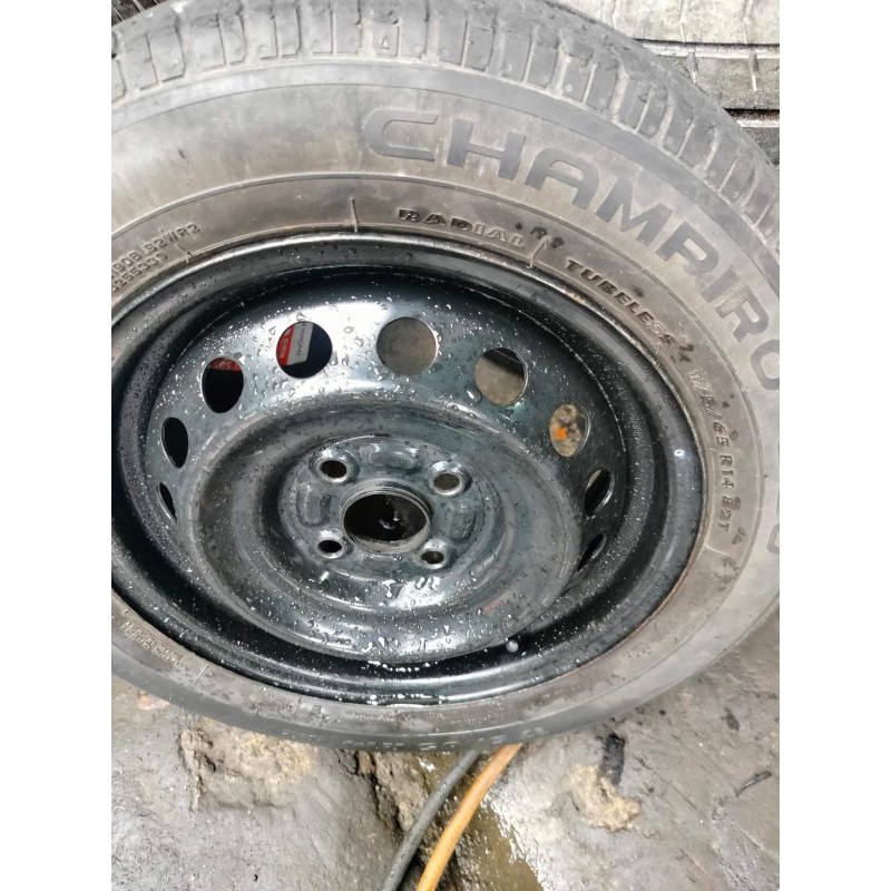 Jual Velg kaleng ring 14 pcd 100 lebar 5 inchi bonus ban | Shopee Indonesia