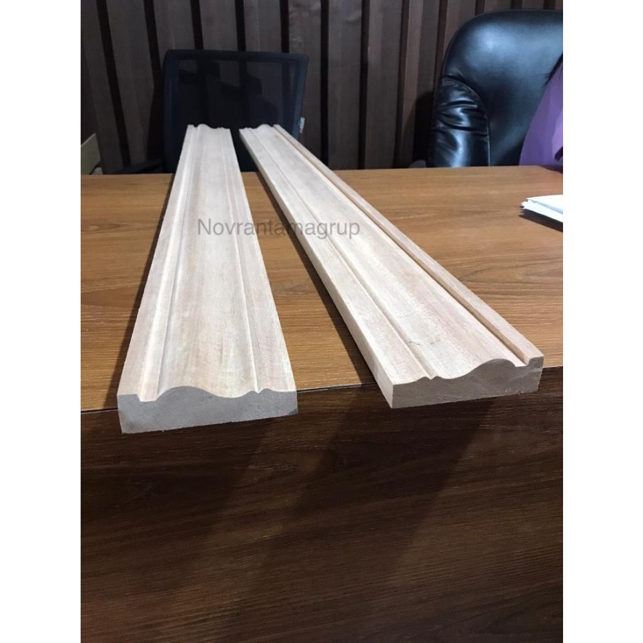 Jual Lis Kayu Profil Wall Moulding Lis Dinding Kayu Meranti 1,8-2cm x ...