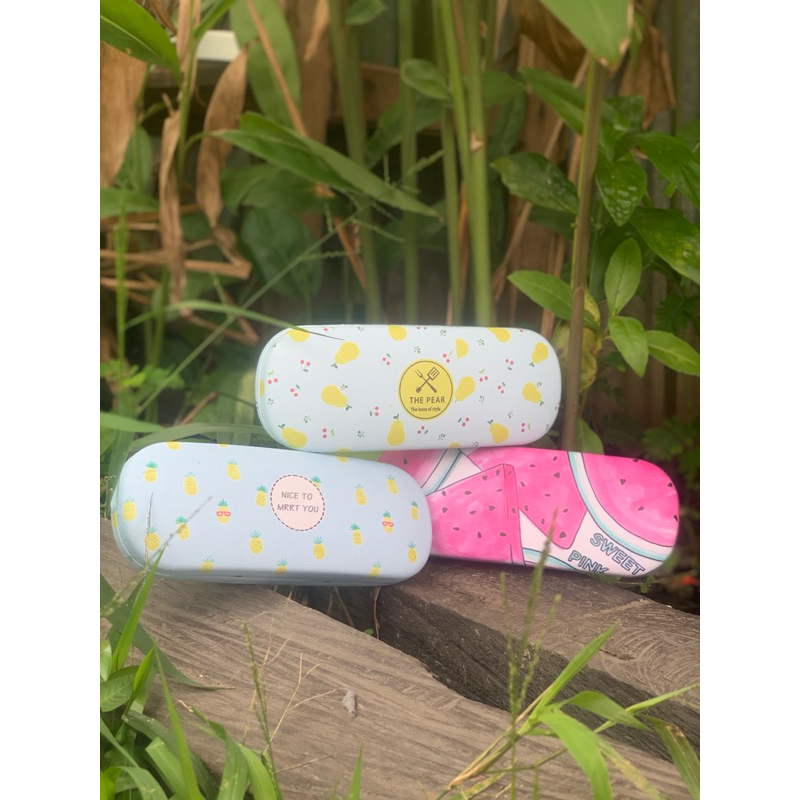 Jual KOTAK KACAMATA CUTE AESTHETIC | Shopee Indonesia
