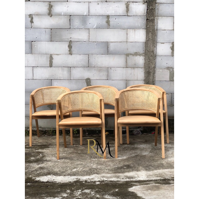 Jual Kursi Cafe Rotan lenong|| Kursi Rotan Retro jati solid || Kursi Makan Rotan || Kursi Cafe ...