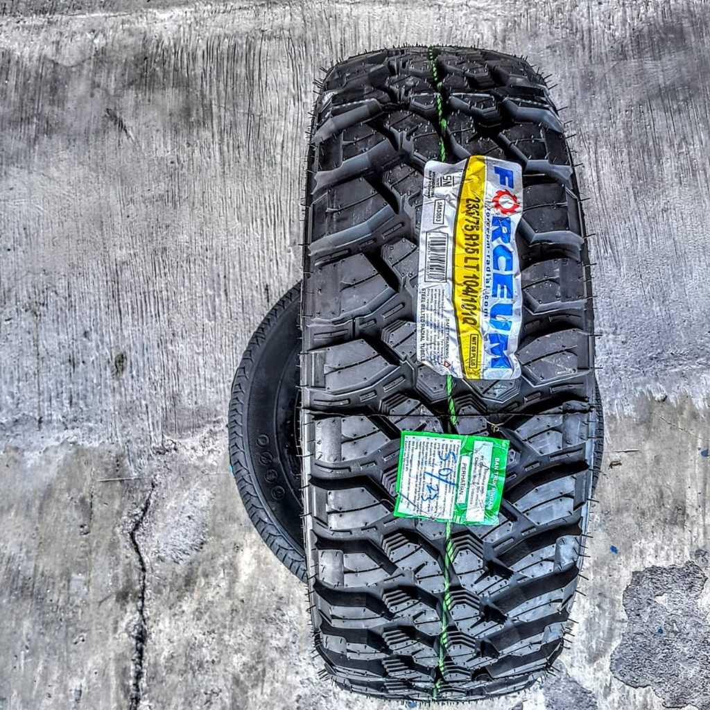 Jual Ban Lapangan Size 235 75 R15 Forceum M/T Mobil Katana Vitara Jeep ...