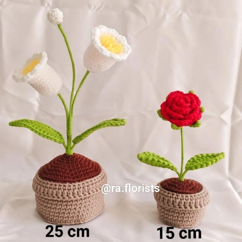 Jual Crochet mini flower / bunga rajut / hiasan meja / bunga rajut mini ...