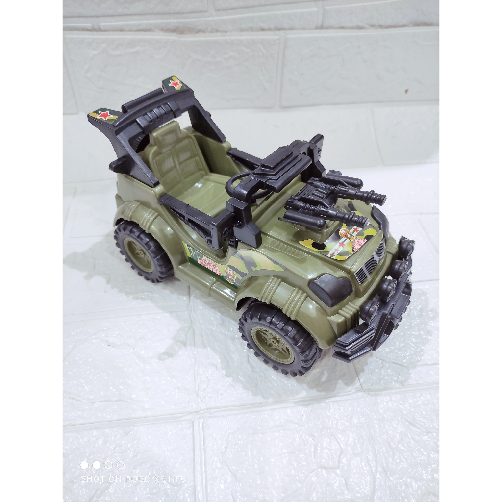 Jual Mainan anak military jeep army / Mainan jeep army mobil tentara OCT6031 | Shopee Indonesia