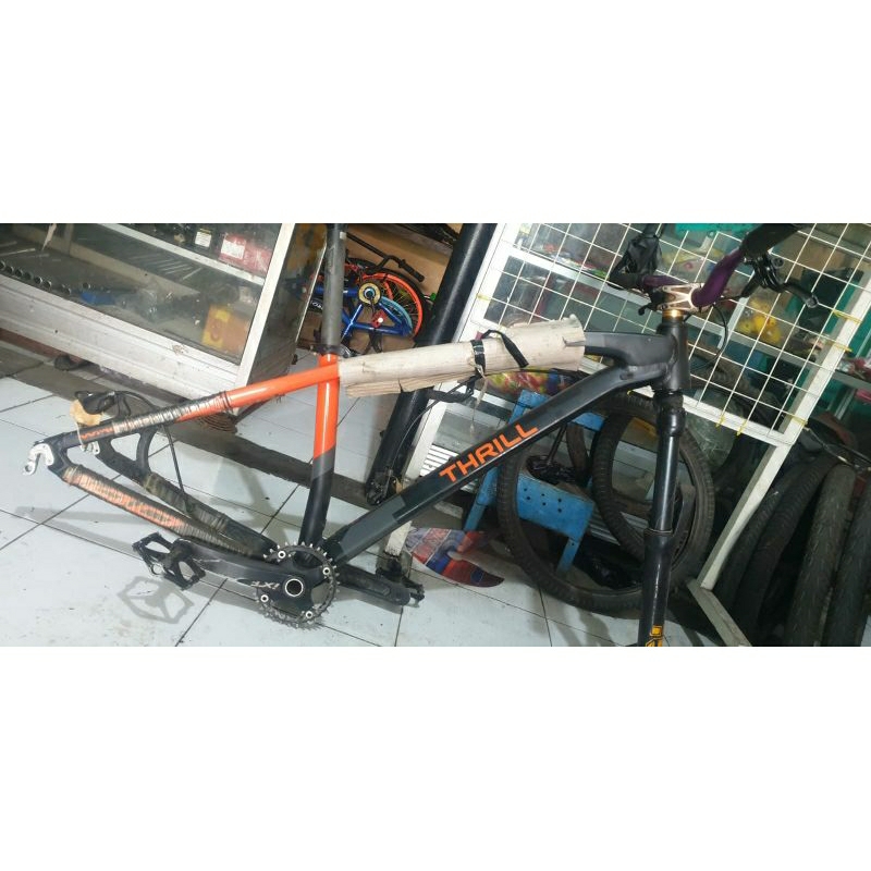 Jual thrill wreak t140 2.0 second frame set(tinggal pasang whellset ...