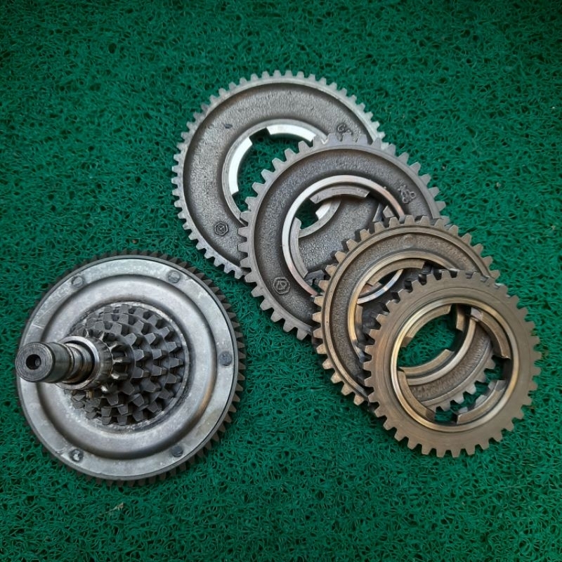 Jual Gearset vespa gearbox vespa gigi susun vespa excel exlusive ...