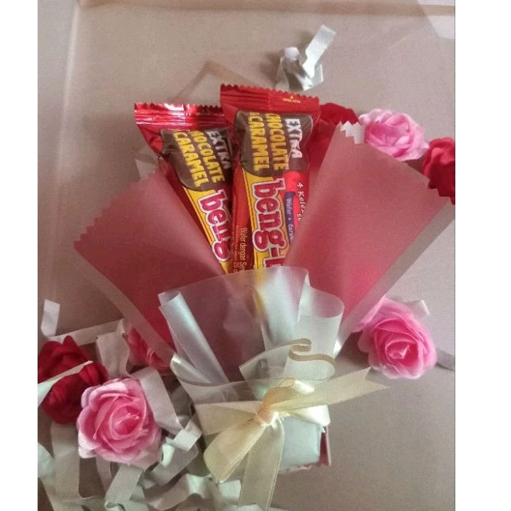 Jual Buket Hampers Makanan Bengbeng Valentine Kelulusan Sekolah Ulang ...