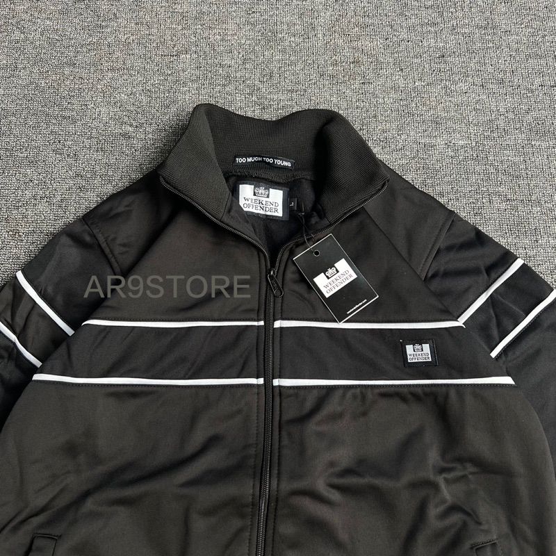 Jual Jaket Tracktop WO Hitam garis putih premium jaket kasual pria ...