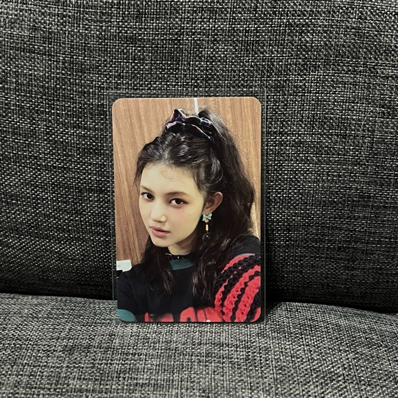 Jual photocard official newjeans yearbook 22 23 - pc minji hanni danielle haerin hyein | Shopee ...