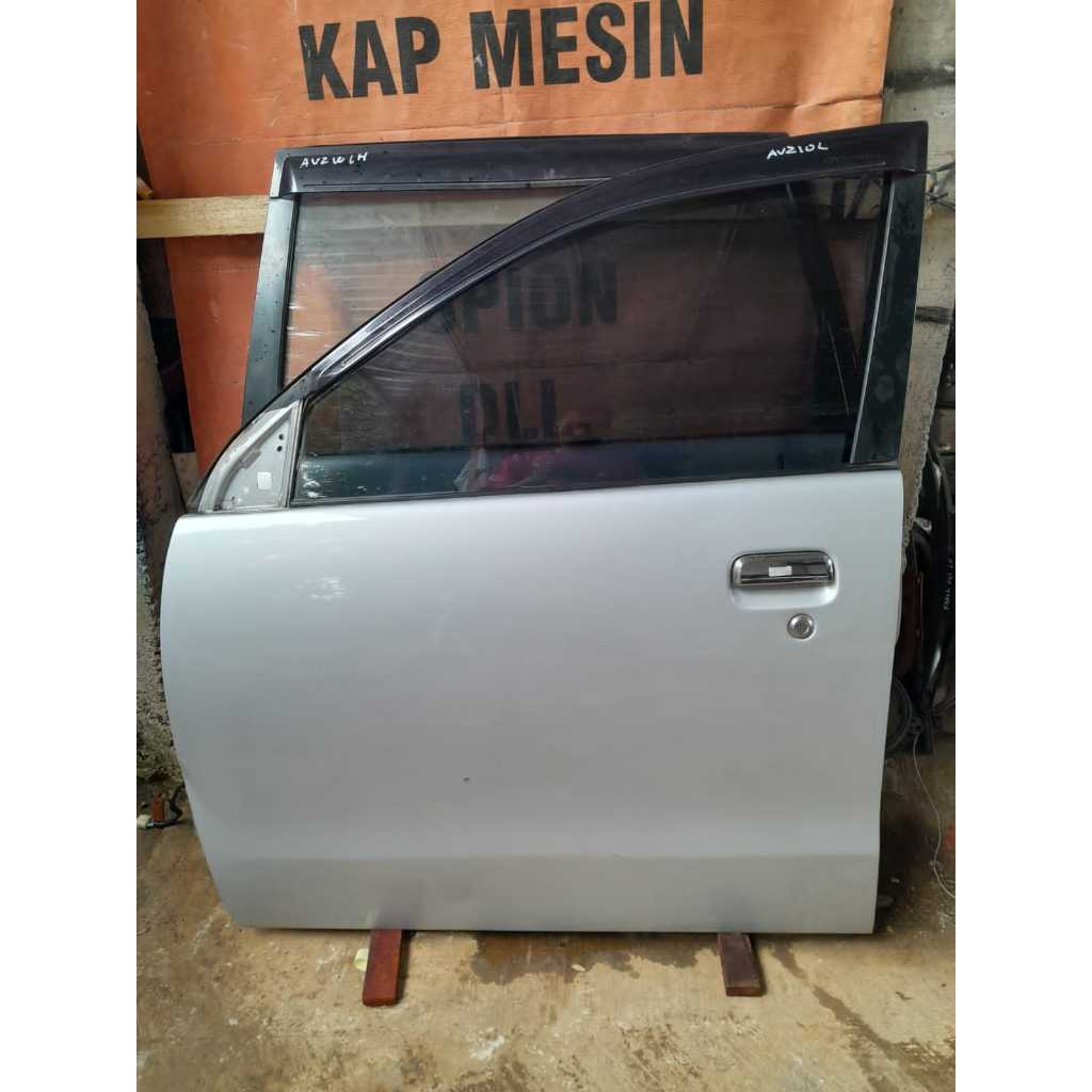 Jual Panel Pintu Depan Kiri LH Avanza Xenia Lama Old 2004 2011 Original ...